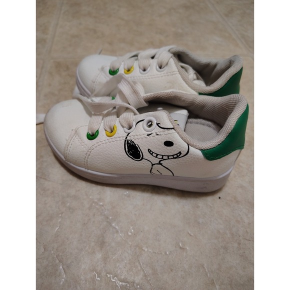 Peanuts | Shoes | Snoopy By Peanuts Shoes Sz 8 Toddler | Poshmark